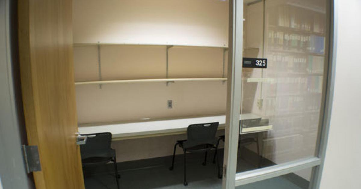 Knight Small Study Rooms | UO Libraries